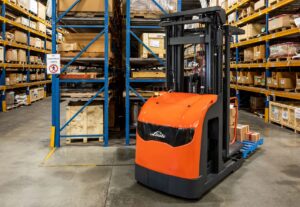 Five Common Types Of Warehouse Pickers & Forklifts